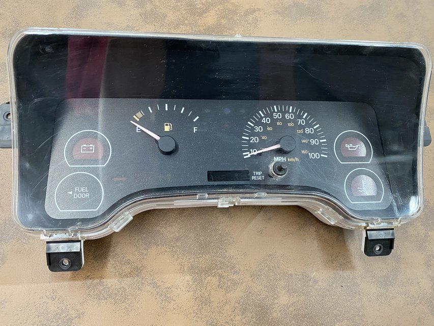 Jeep Cherokee Instrument Cluster | Auto Parts for sale on Holloman bookoo!