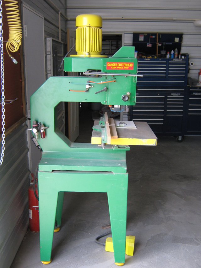 Over Arm Router | Tools for sale on Holloman bookoo!