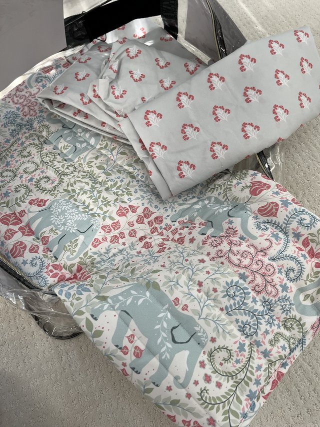 Full/Queen Throw & Sheet set NEW | Home Decor for sale on Naperville ...