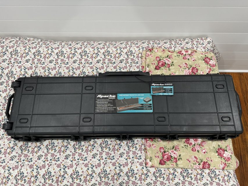 Apache 9800 Weatherproof Protective Long Case | Hunting & Outdoors for ...
