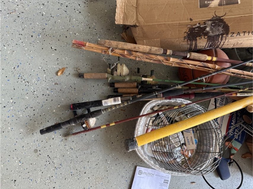 Fishing rods and reels | Hunting & Outdoors for sale on Kingwood bookoo!