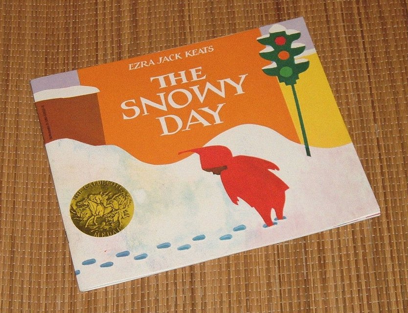 Vintage 1962 The Snowy Day Book | Books for sale on Joliet bookoo!